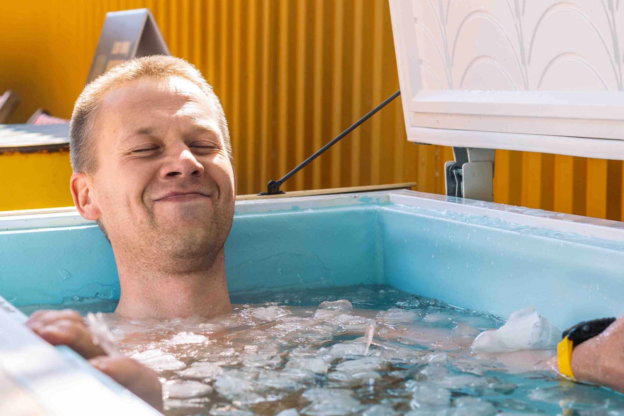 Ice Baths And Why They Are Great For You - ClassPass Blog